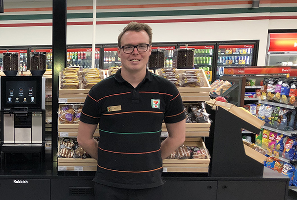 7-Eleven Booragoon opens with six new team members | 7-Eleven Australia